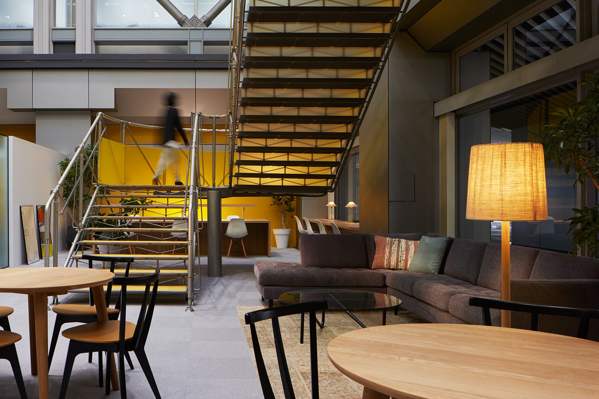 RAKSUL Head Office｜空間事例 KOKUYO DESIGN WORKS